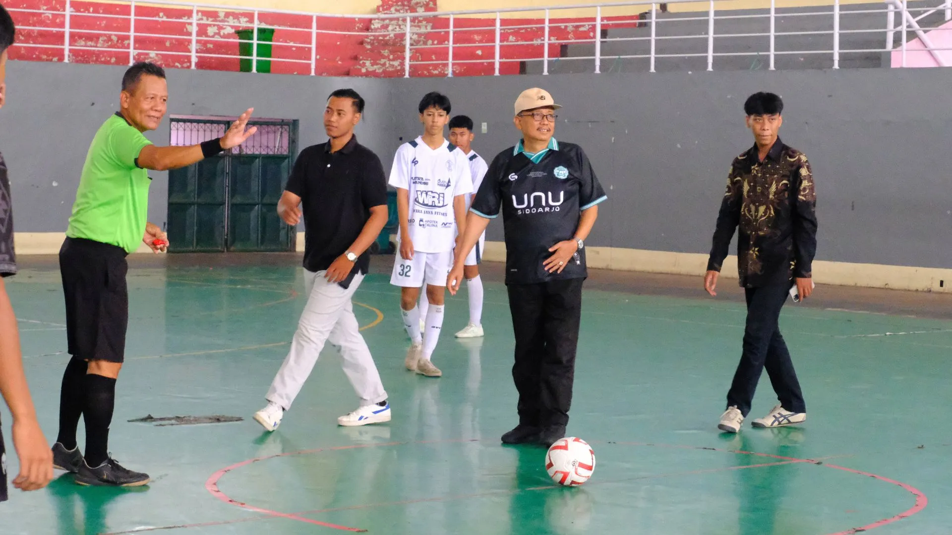 Rektor Resmi Buka UNUSIDA Futsal Competition 2025, 32 Tim Siap Bersaing ...